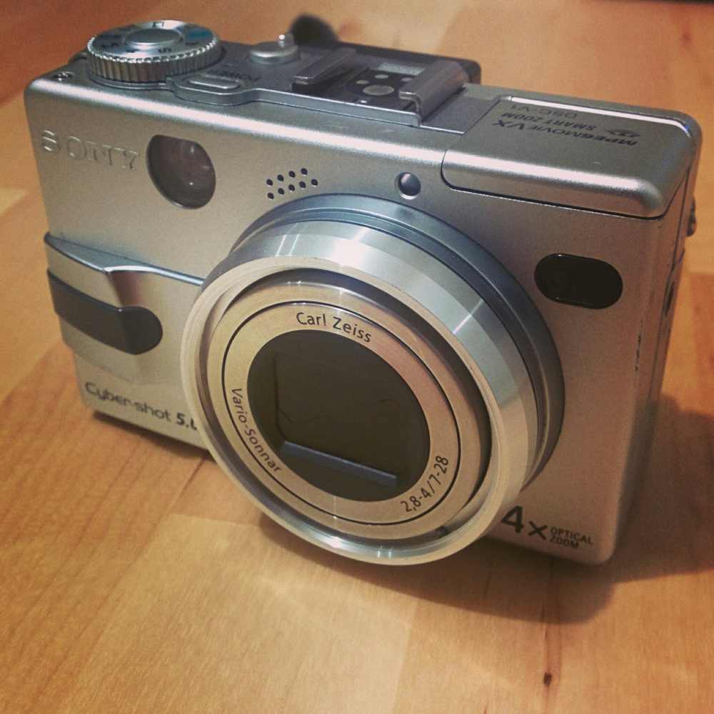 SONY Cybershot DSC-V1 レビュー | lloll.org